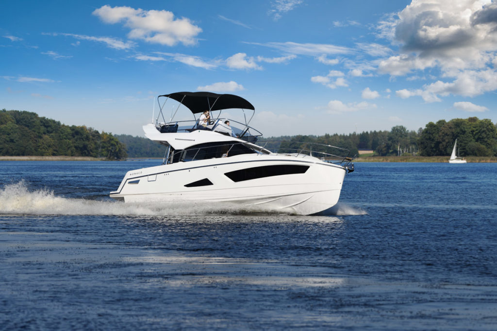 Parker Monaco Flybridge - CSB Marine